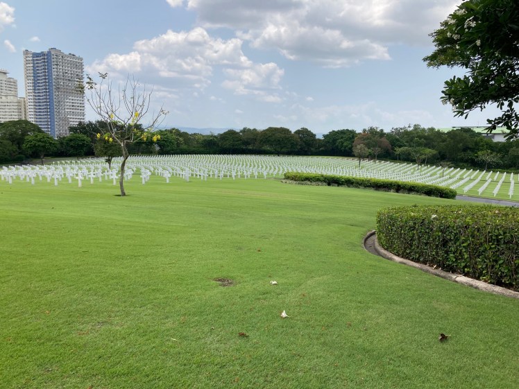 A Visit to the American National Cemetery in Manila – Subli